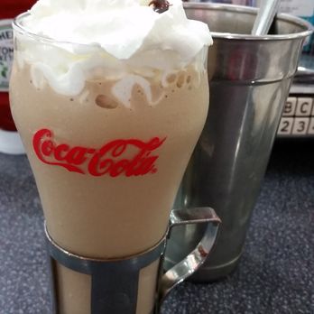 Johnny Rockets - 138 Photos & 218 Reviews - Diners - 600 Pine St ...