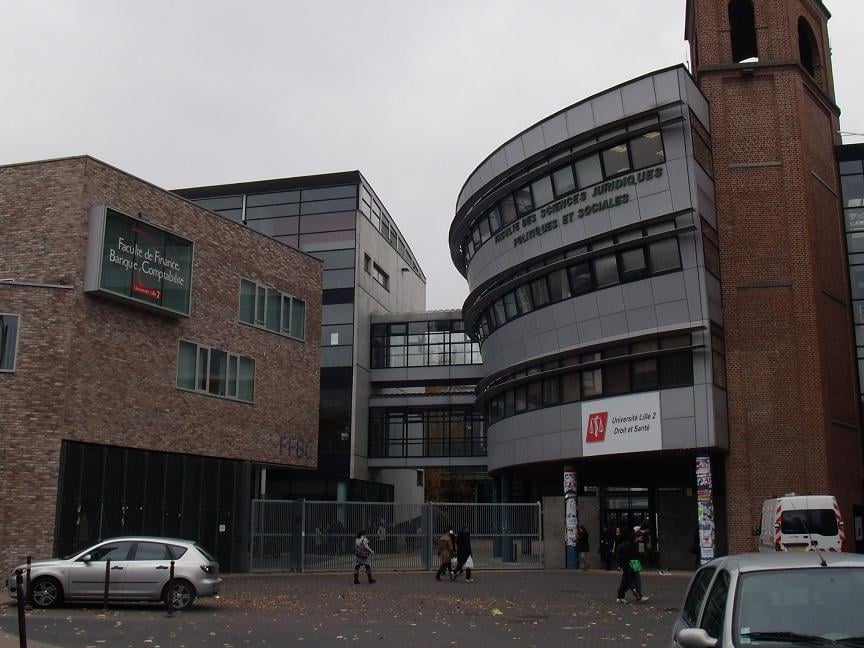 Faculté de Finance, Banque, Comptabilité - Colleges & Universities - 2 ...