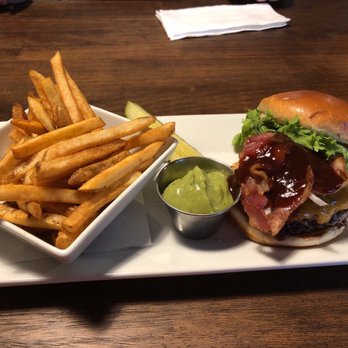 The Blind Pig - 21 Photos & 22 Reviews - Gastropubs - 6689 Lundy's Lane ...