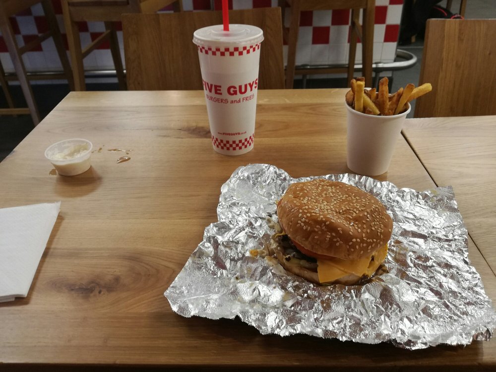 Five Guys - 47 Photos & 33 Reviews - Burgers - 51 avenue des Champs ...