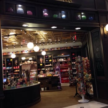 Lolli And Pops - 192 Photos & 69 Reviews - Candy Stores - 1151 Galleria ...