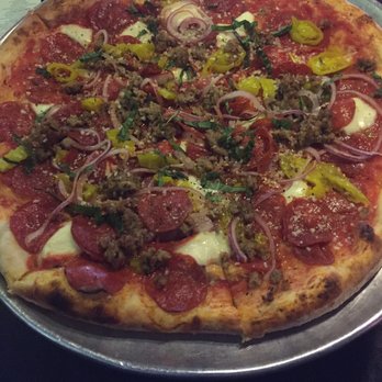 Johnny Rad’s Pizzeria Tavern - 132 Photos & 262 Reviews - Pizza - 2108 ...