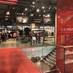 Foot Locker - Shoe Stores - 363-367 Oxford Street, Mayfair, London ...