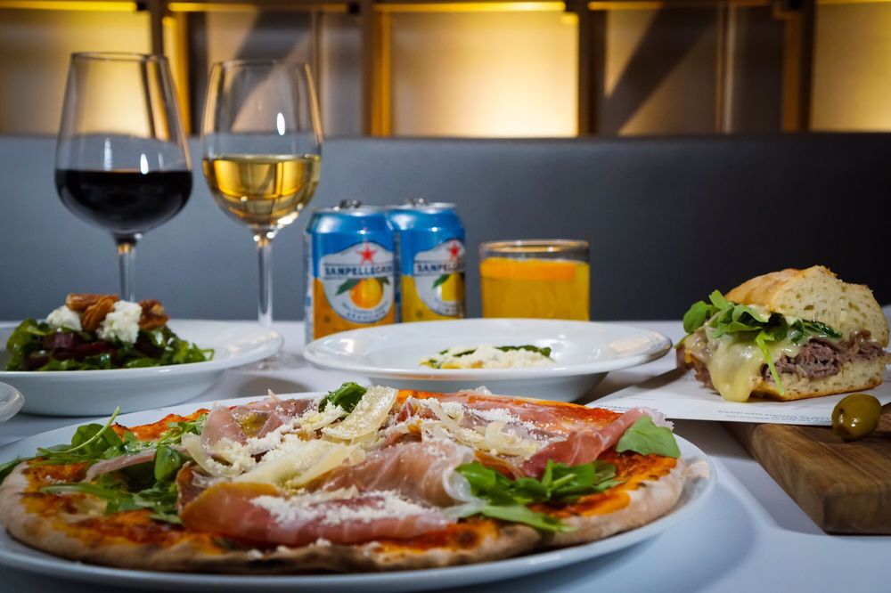 Il Fornello - 129 Photos & 62 Reviews - Pizza - 2901 Bayview Avenue ...