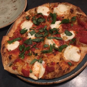 Luna Pizzeria - 54 Photos & 82 Reviews - Pizza - 107 Yale St, The ...