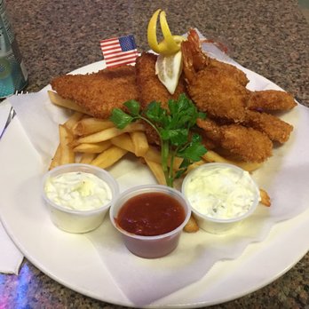 Paya Thai Fish & Chips - 84 Photos & 141 Reviews - Seafood - 430 E 25th ...