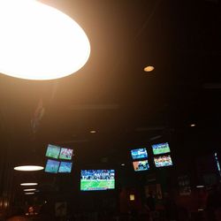Looney’s Pub North - 68 Photos & 80 Reviews - Sports Bars - 312 S Main ...