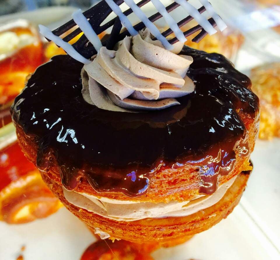 Belle Bakery Cafe - 130 Photos & 66 Reviews - Cafes - 12634 Ventura ...