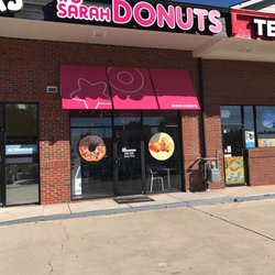 Sarah Donuts - 13 Photos & 16 Reviews - Donuts - 7110 Mcginnis Ferry Rd ...