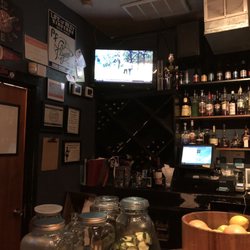 Life of Riley Tavern - 78 Photos & 240 Reviews - Burgers - 300 NW 10th ...