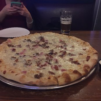Grinders - 336 Photos & 462 Reviews - Pizza - 417 E 18th St, Greater ...