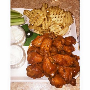 Buffalo Joe’s - 236 Photos & 667 Reviews - Fast Food - 812 Clark St ...