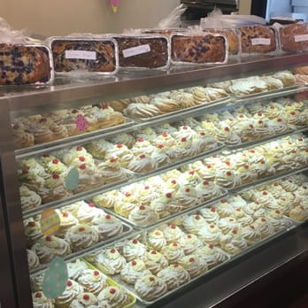 DeLuise Bakery - 164 Photos & 30 Reviews - Bakeries - 701 Oaklawn Ave ...