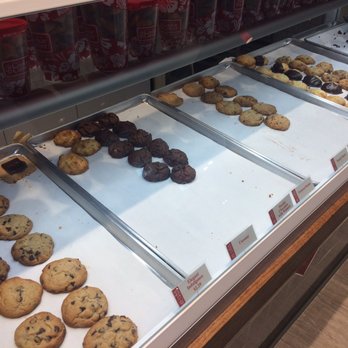 The Cookie Corner - 50 Photos & 49 Reviews - Bakeries - 95-1249 Meheula ...