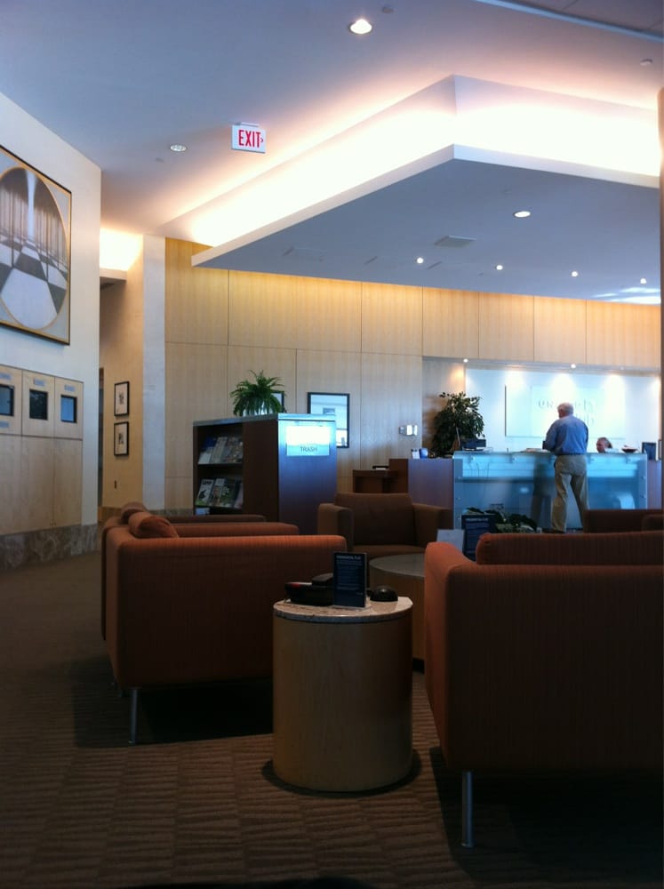 United Club - Terminal A - Airport Lounges - 1 Harborside Dr, East ...