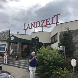 Landzeit Autobahn-Restaurant - International - Warte am See 25 ...