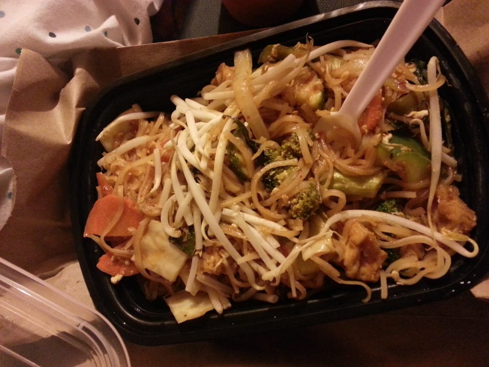 Chatta Box - 89 Photos & 247 Reviews - Thai - 755 Bedford St ...