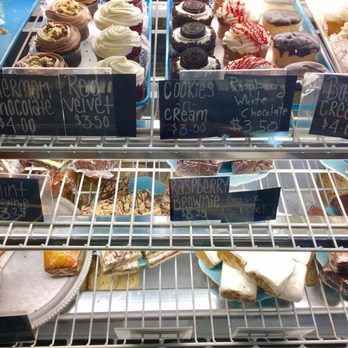 Blue Moon Bakery - 139 Photos & 235 Reviews - Bakeries - 253 Summit ...
