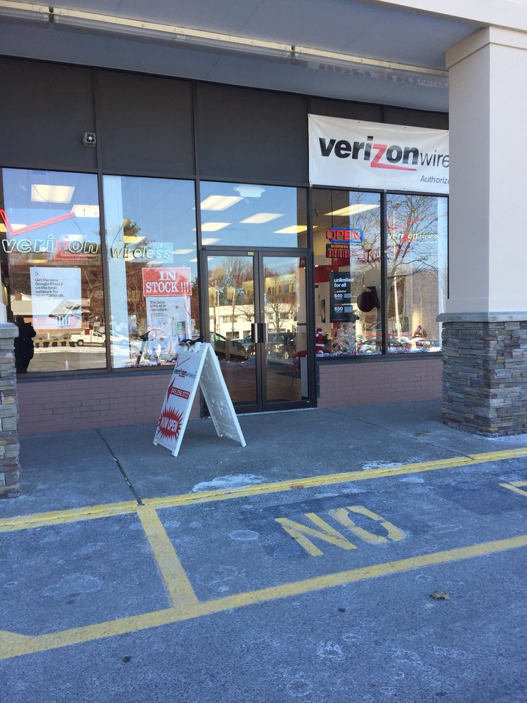Verizon Authorized Retailer - Russell Cellular - Electronics - 234 Main ...