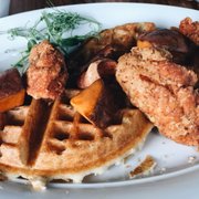 Brim House - 65 Photos & 32 Reviews - American (Traditional) - 444 N ...