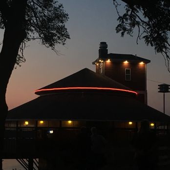 The Silo Restaurant - 188 Photos & 147 Reviews - Hot Dogs - 115 N Water ...
