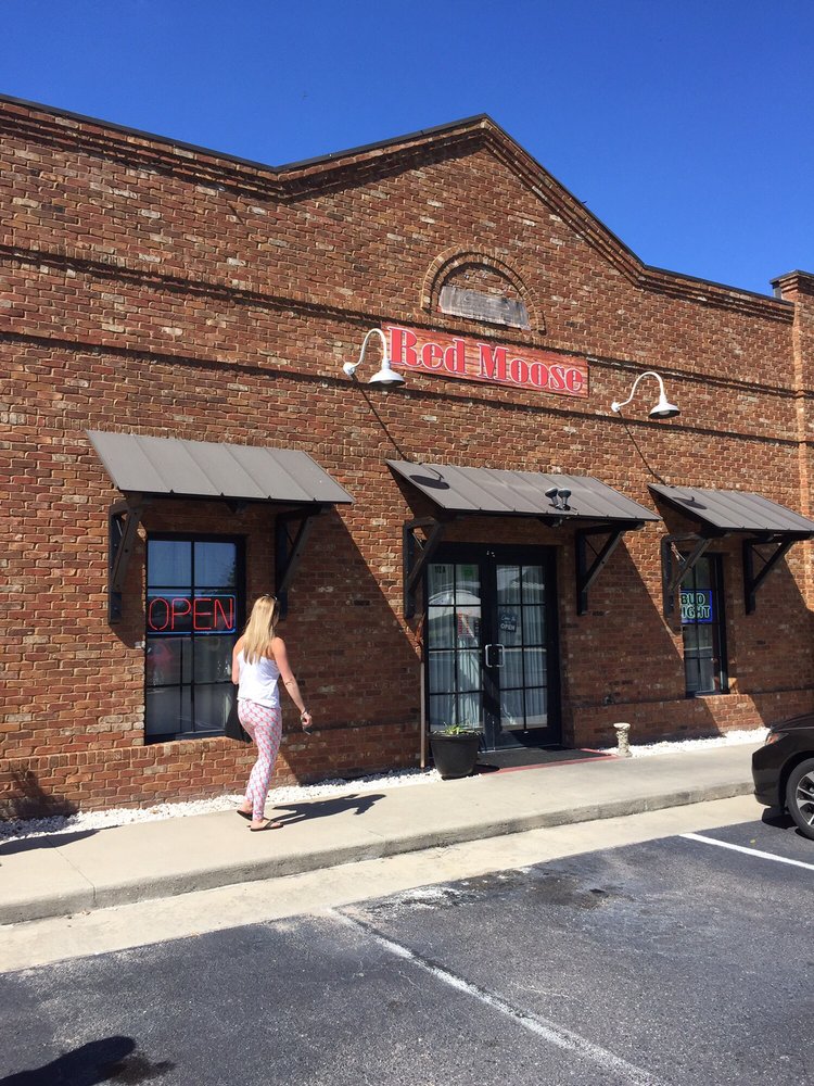 Red Moose - 80 Photos & 66 Reviews - American (New) - 1840 Osborne Rd ...