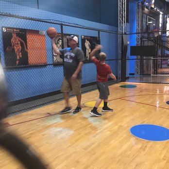 The College Basketball Experience - 171 Photos & 28 Reviews - Venues ...