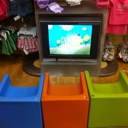 Gymboree Store - Children's Clothing - 200 E Via Rancho Pkwy, Escondido ...