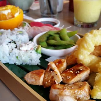 Benihana - Lunch boat. - Arcadia, CA, United States