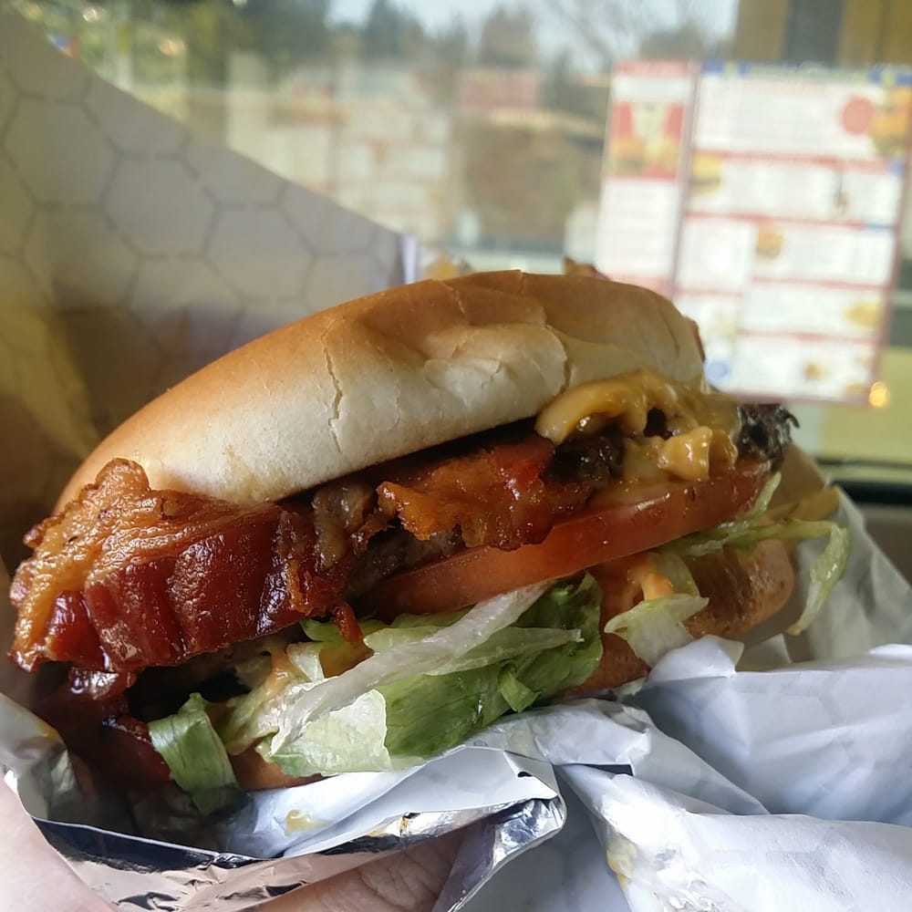 Burgermaster - 94 Photos & 323 Reviews - Burgers - 10606 NE Northup Way ...