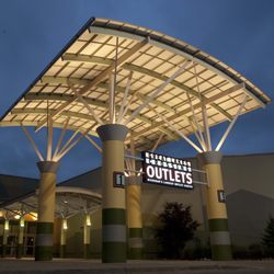 Great Lakes Crossing Outlets - 2019 All You Need to Know BEFORE You Go ...