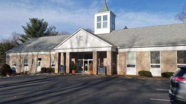 The Brookfield Library - Libraries - 182 Whisconier Rd, Brookfield, CT ...