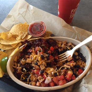 Salsa Fresca Mexican Grill - 31 Photos & 31 Reviews - Salad - 1831 Main ...