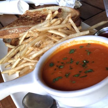 Cafeteria 15L - 2711 Photos & 2051 Reviews - American (Traditional ...