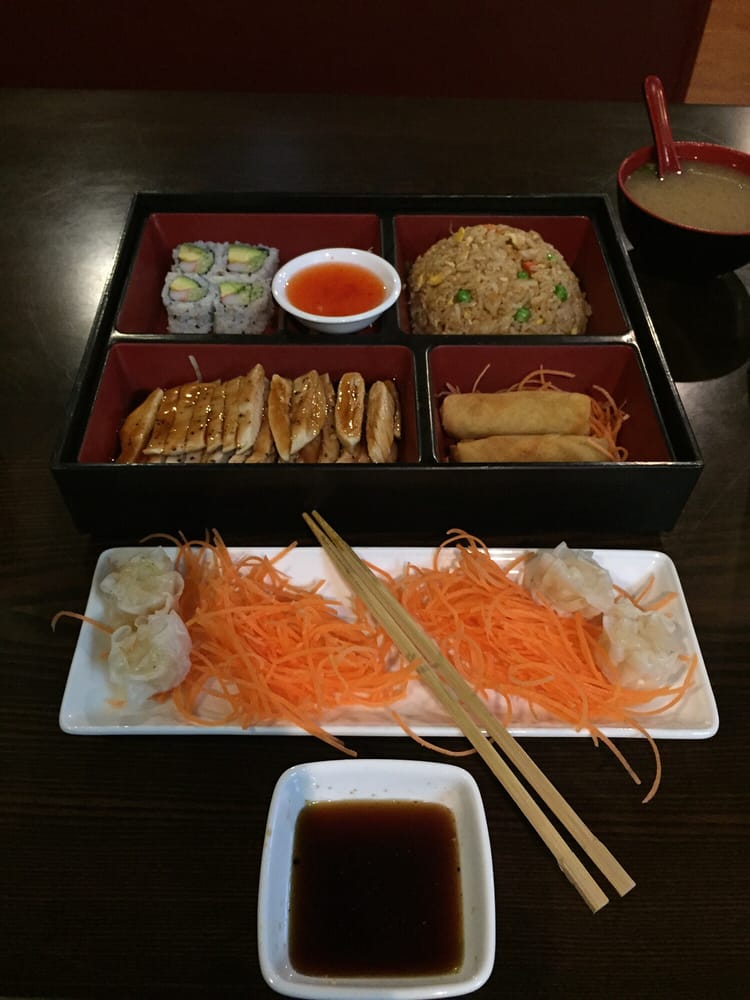 Portage Asian Cuisine - 18 Photos & 25 Reviews - Japanese - 123 E Cook ...