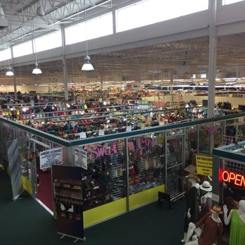 Harwin Central Mart - 51 Photos & 18 Reviews - Home Decor - 9700 Harwin ...