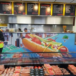 Vienna Beef Factory Store - 23 Photos & 10 Reviews - Hot Dogs - 3847 S ...