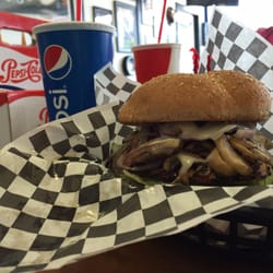 Monitor Hot Rod Cafe - 46 Photos & 26 Reviews - Cafes - 2960 Easy St ...