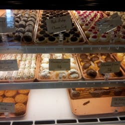 Wolf’s Bakery - 141 Photos & 67 Reviews - Bakeries - 3241 W 95th St ...