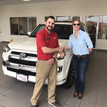 Classic Toyota - 13 Photos & 38 Reviews - Car Dealers - 1717 W SW Loop ...