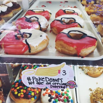 DK’s Donuts & Bakery - Order Food Online - 2837 Photos & 1527 Reviews ...