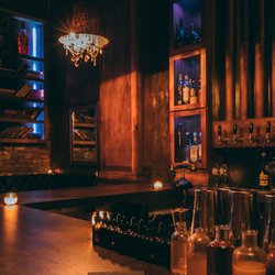 Gaslamp - 209 Photos & 75 Reviews - Cocktail Bars - 26 Ho'olai St ...