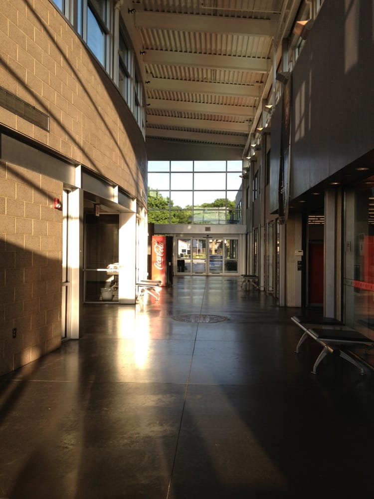 East Side Library - Des Moines Public Library - Libraries - 2559 ...