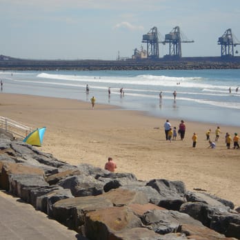 Aberavon Seafront - 10 Photos - Beaches - Port Talbot, United Kingdom ...