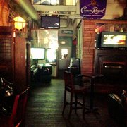 Gillespie’s Map Room - 35 Photos & 112 Reviews - Pizza - 1281 W 9th St ...