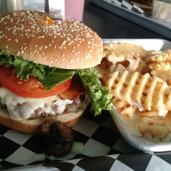 Daiquiri Run on 61 - 20 Photos & 11 Reviews - American (Traditional ...