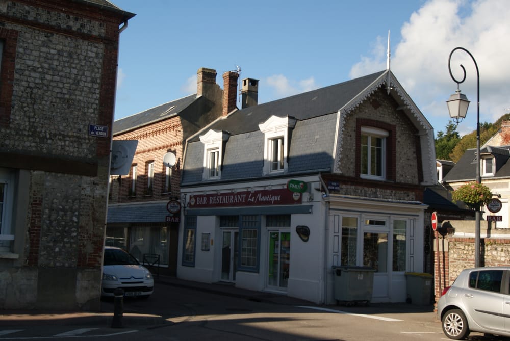 Le Nautique - French - 57 Alfred Nunes, Yport, Seine-Maritime, France ...