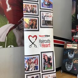Sport Clips Haircuts of Park Ridge - Barbers - 35 S Nw Hwy, Park Ridge ...