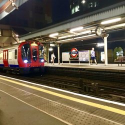 Barbican Tube Station - 11 Photos - Public Transportation - Aldersgate ...