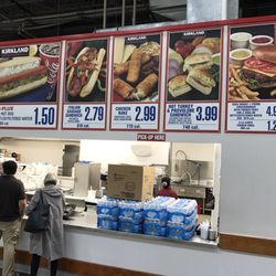 Costco - 16 Photos - Wholesale Stores - Av. 65 de Infantería 1185, San ...